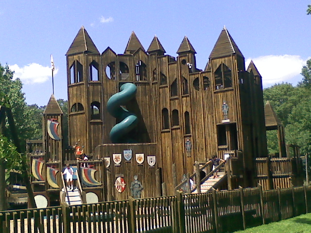 Under the Big Oak Tree: Wordless Wednesday: A Day at the Park ~ Kids Castle