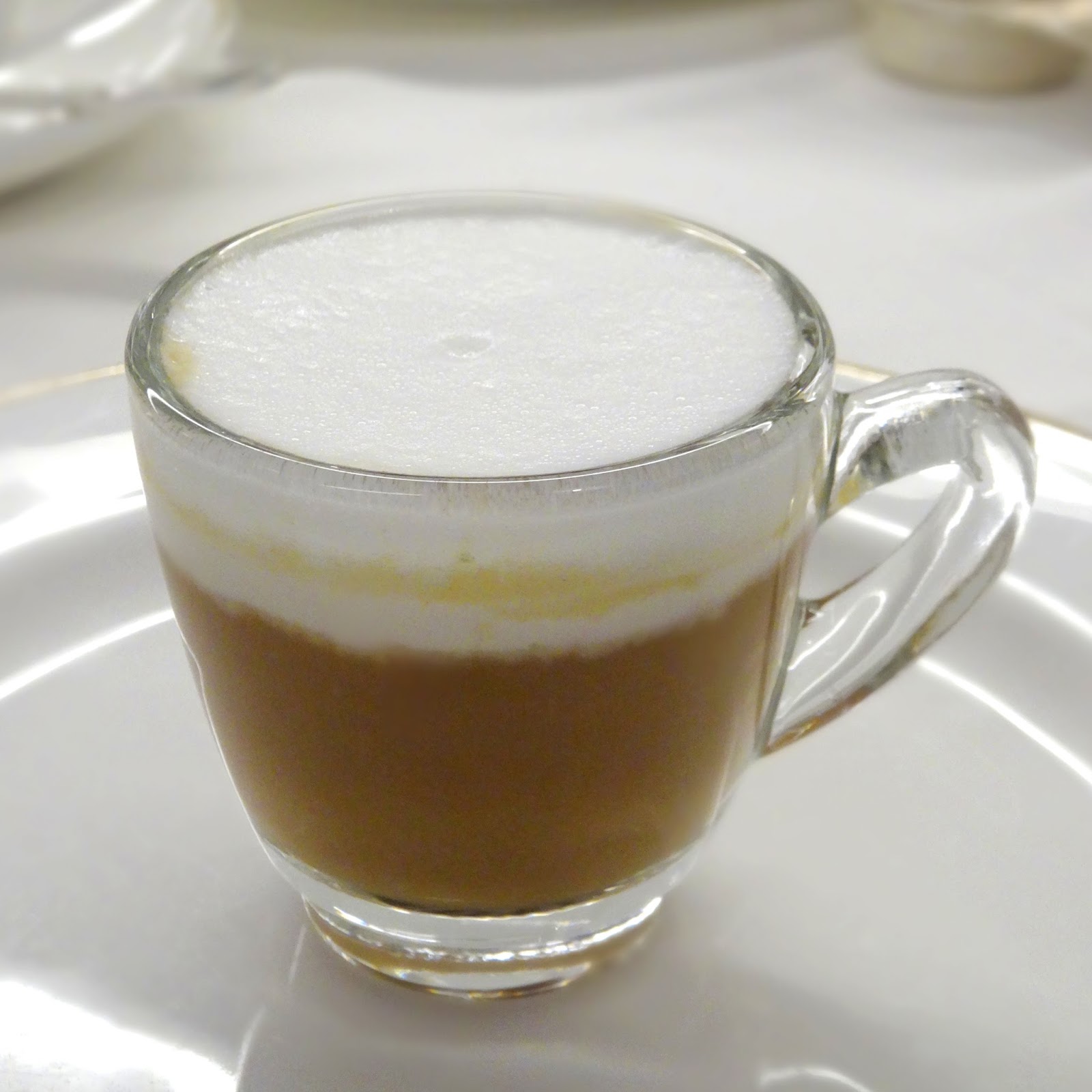 Queen of Low Tea: Cova － Afternoon Tea