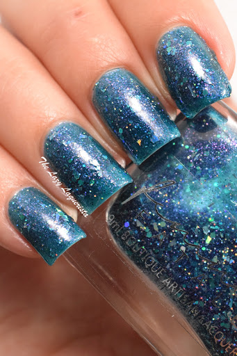 Manicure Manifesto: Femme Fatale All Sanity Is Lost Swatches & Review