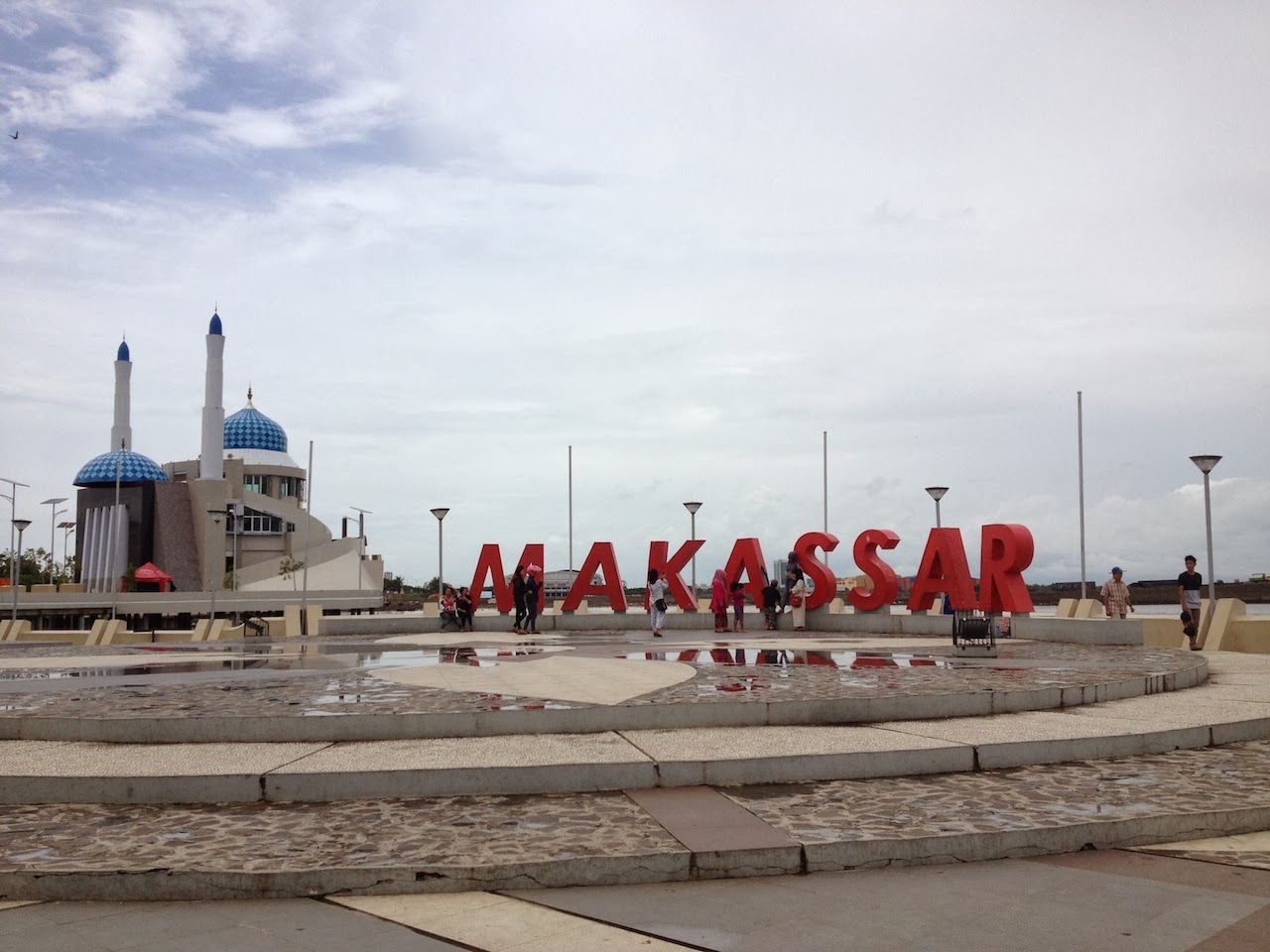 Day Trip to Makassar | The Story of My Life