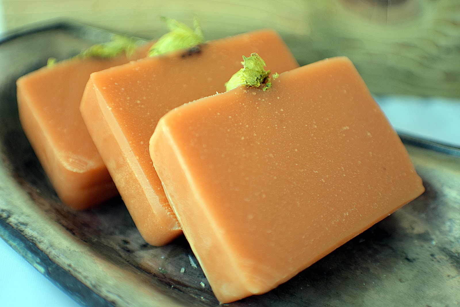 Simply Lora's Beauty: Honey Hopped Soap