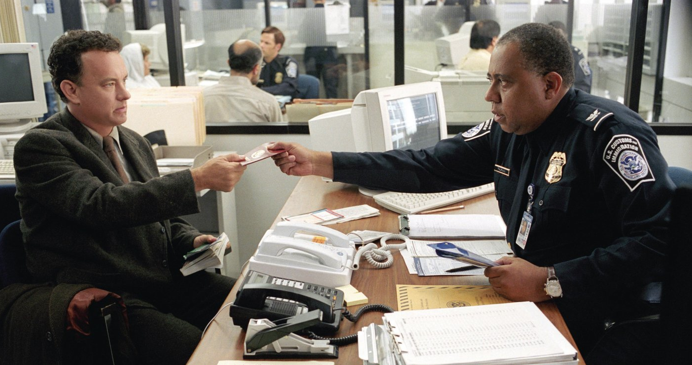 Movie Review: The Terminal (2004) | The Ace Black Movie Blog