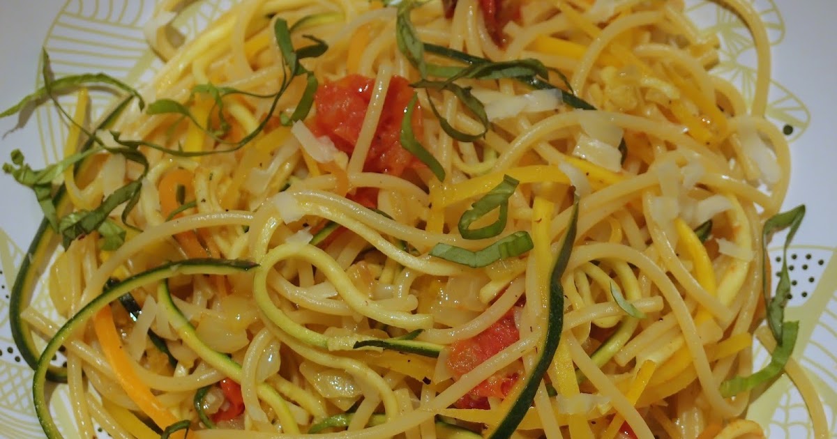 The VegHog: Courgette and carrot strings with spaghetti