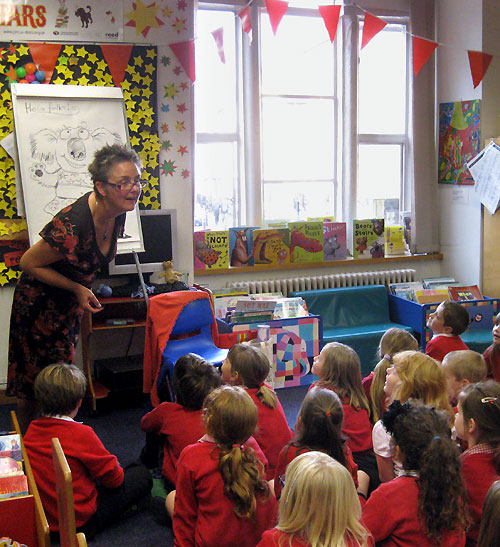 An Artist's Life For Me!: The Denbighshire Duo Take to the Hills