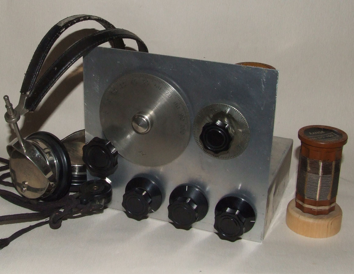 CQ CQ CQ de W0VLZ: 1T4 / 3V4 Regenerative Portable - continued