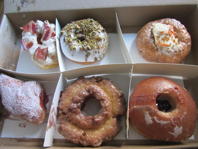 Chicago: Do-Rite Donuts