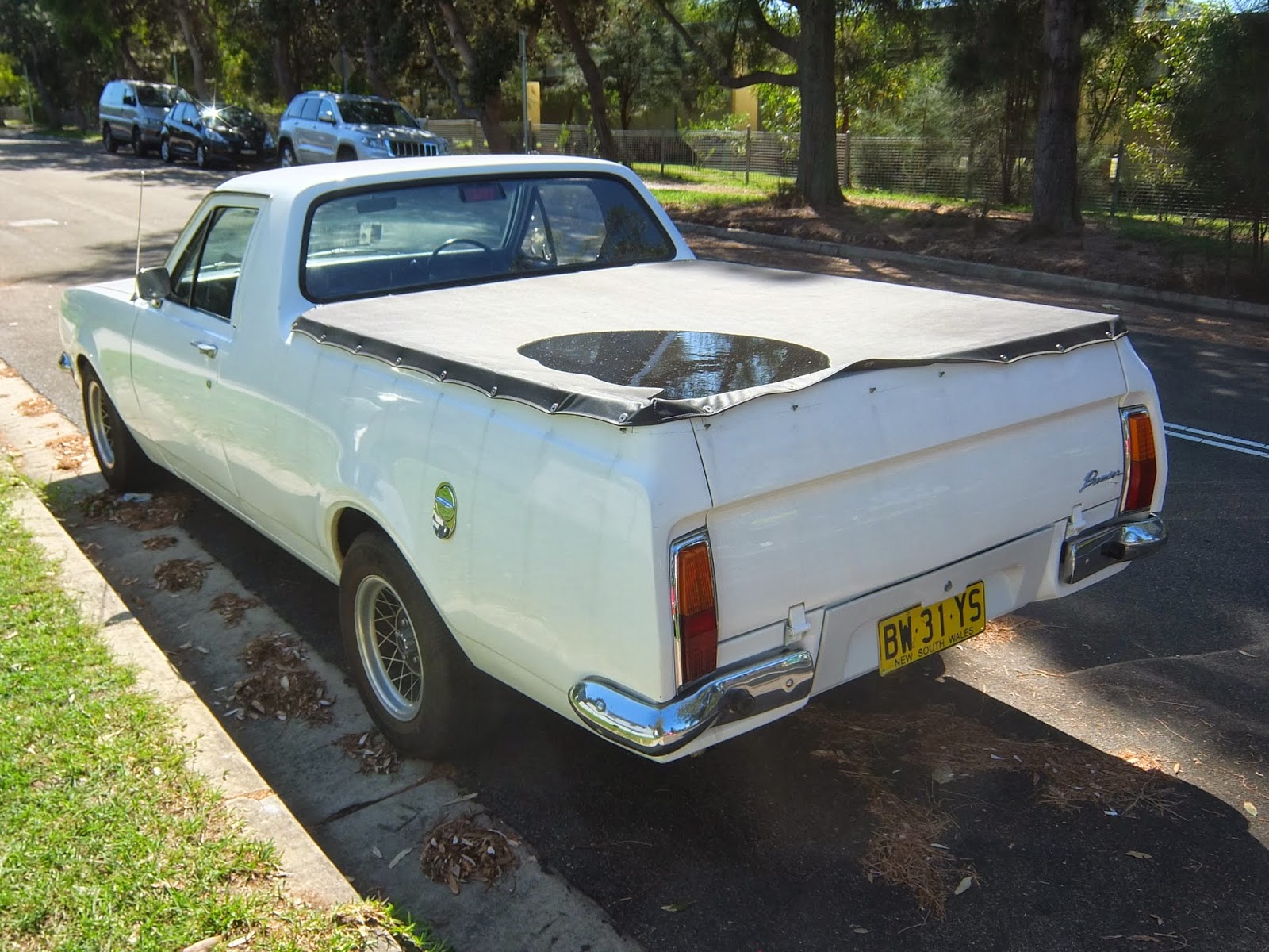 Aussie Old Parked Cars: 1968 Holden HK Premier Ute