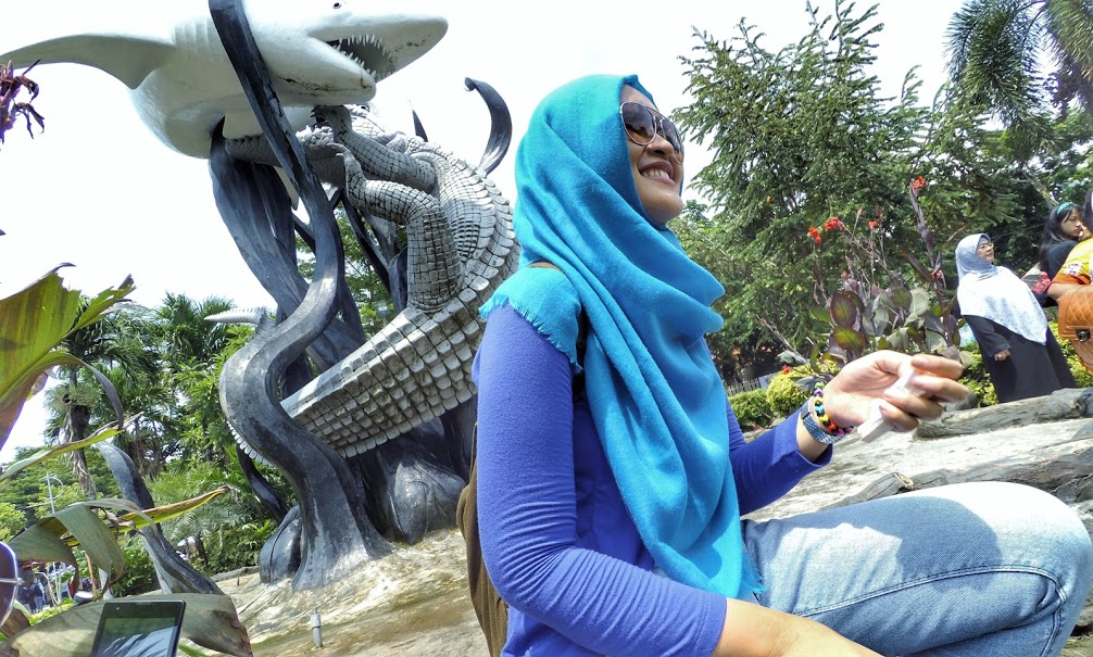 Berburu Foto Patung Suro dan Boyo di Kota Surabaya - ZUCKICI.COM