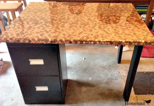 How to Make a Desk Using Pennies