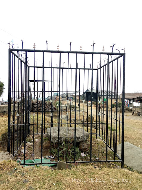 Maram Khullen, The Tale of a Traditional Village.