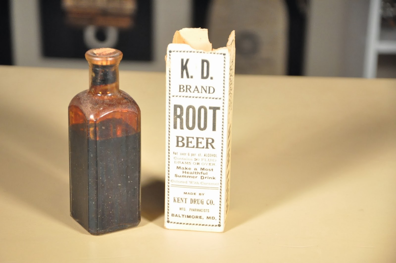 Tom's Root Beer Collectibles: Root Beer Extract