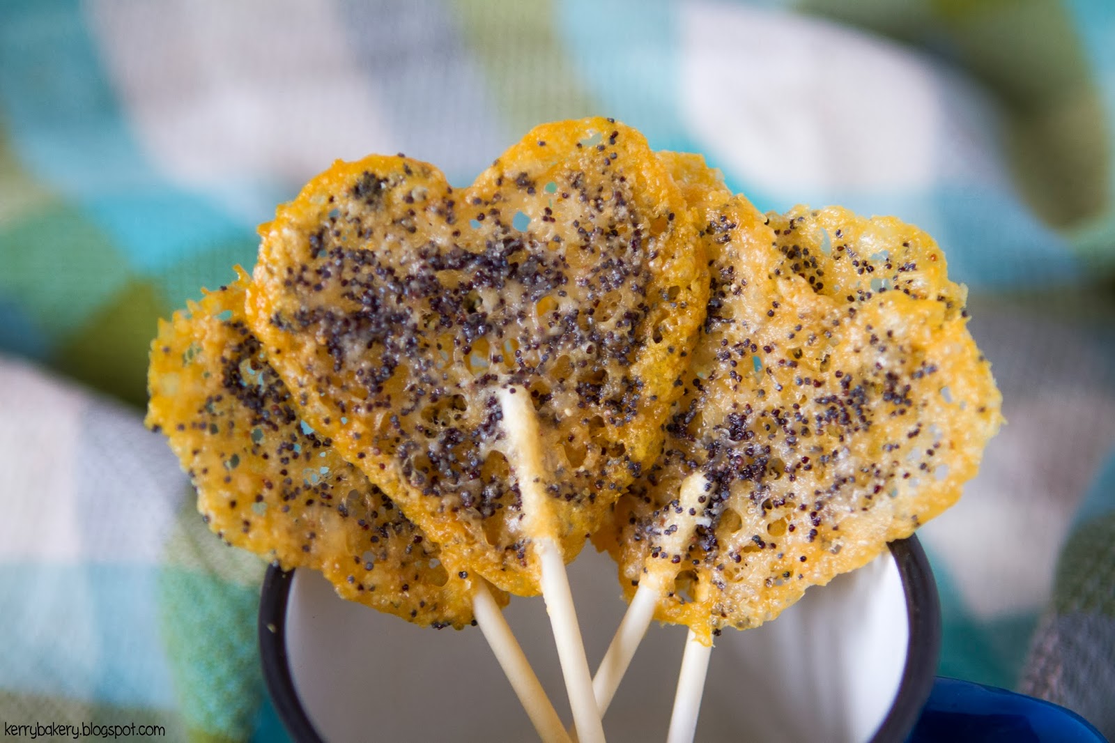Kerry's Bakery: PARMESAN AND POPPY SEED LOLLIPOPS