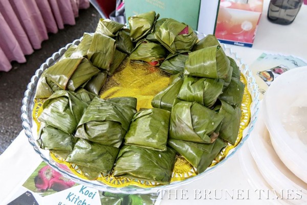 Kuih Koci - Brunei's Traditional Mochi