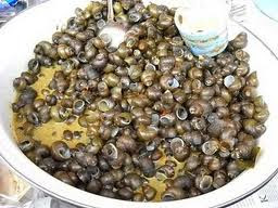 DAILY NEWS INDONESIAN: How to eating apple snails? let's cook this..