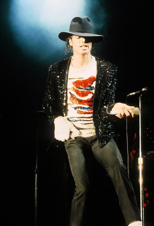 MJJ Photo Gallery: Michael Jackson - Victory Tour (The Jackson Tour)