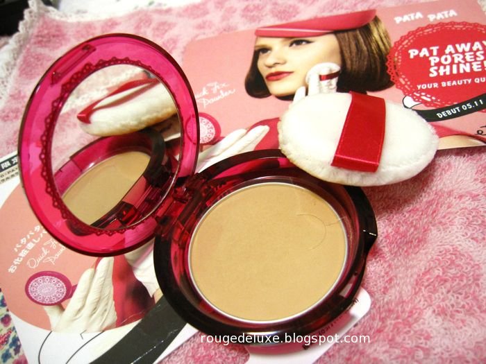 Rouge Deluxe: Ettusais Quick Fix Powder