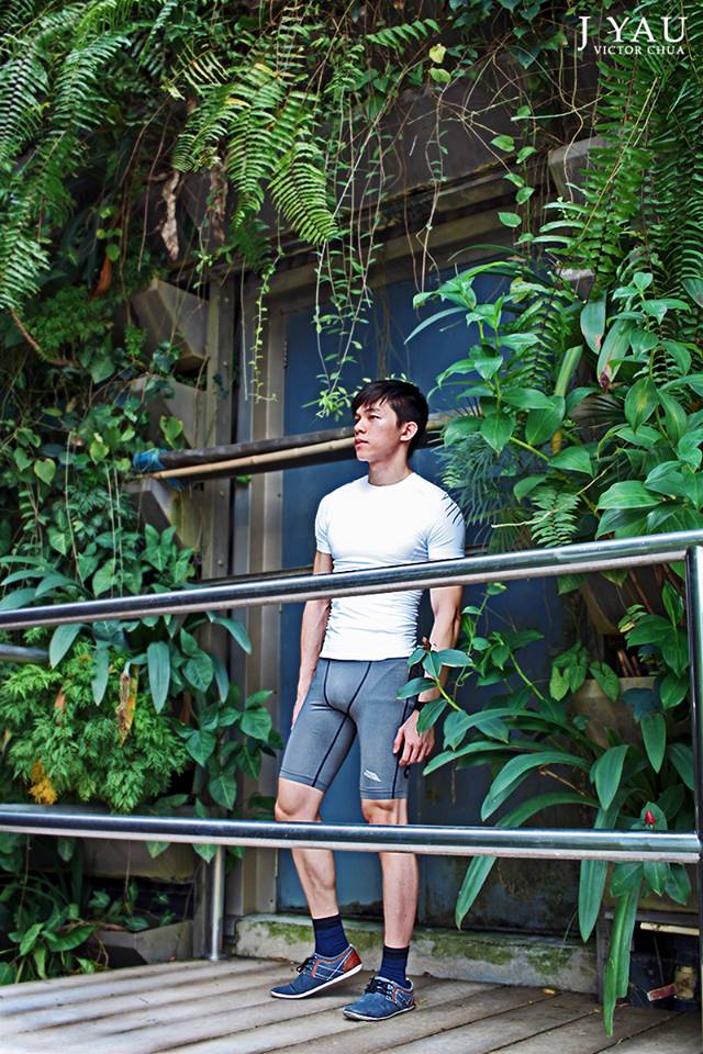 男色的介绍: J-son Yau-模特男神