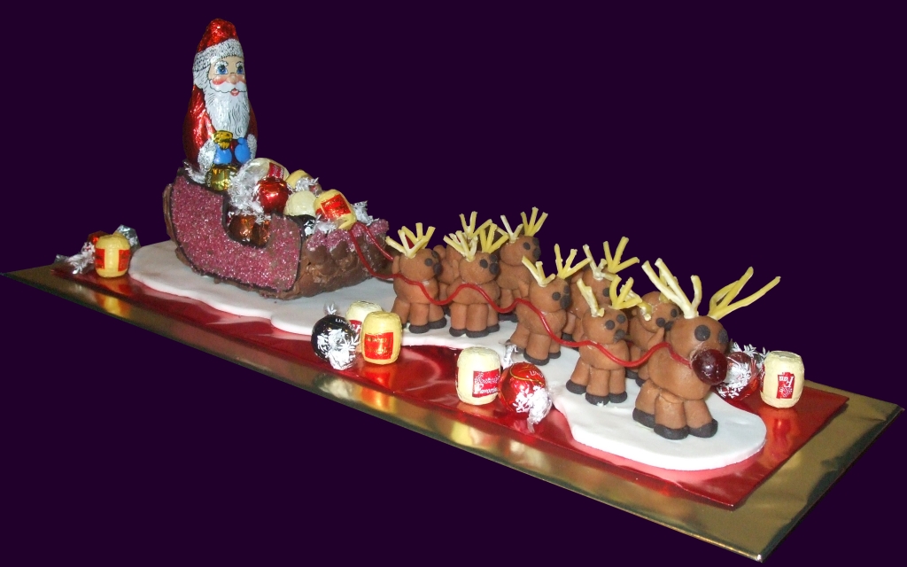 My Munchies: Edible santa and sleigh