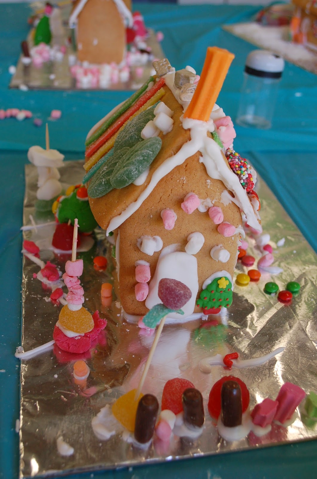 Sunnyside Art House: Gingerbread House & Cookie Decorating