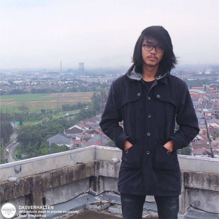 Mavis - Blue Black Parka Jacket | DasVerhalten Authentic