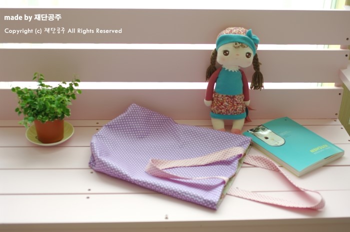 Simple Tote Bag ~ Free-Tutorial.net