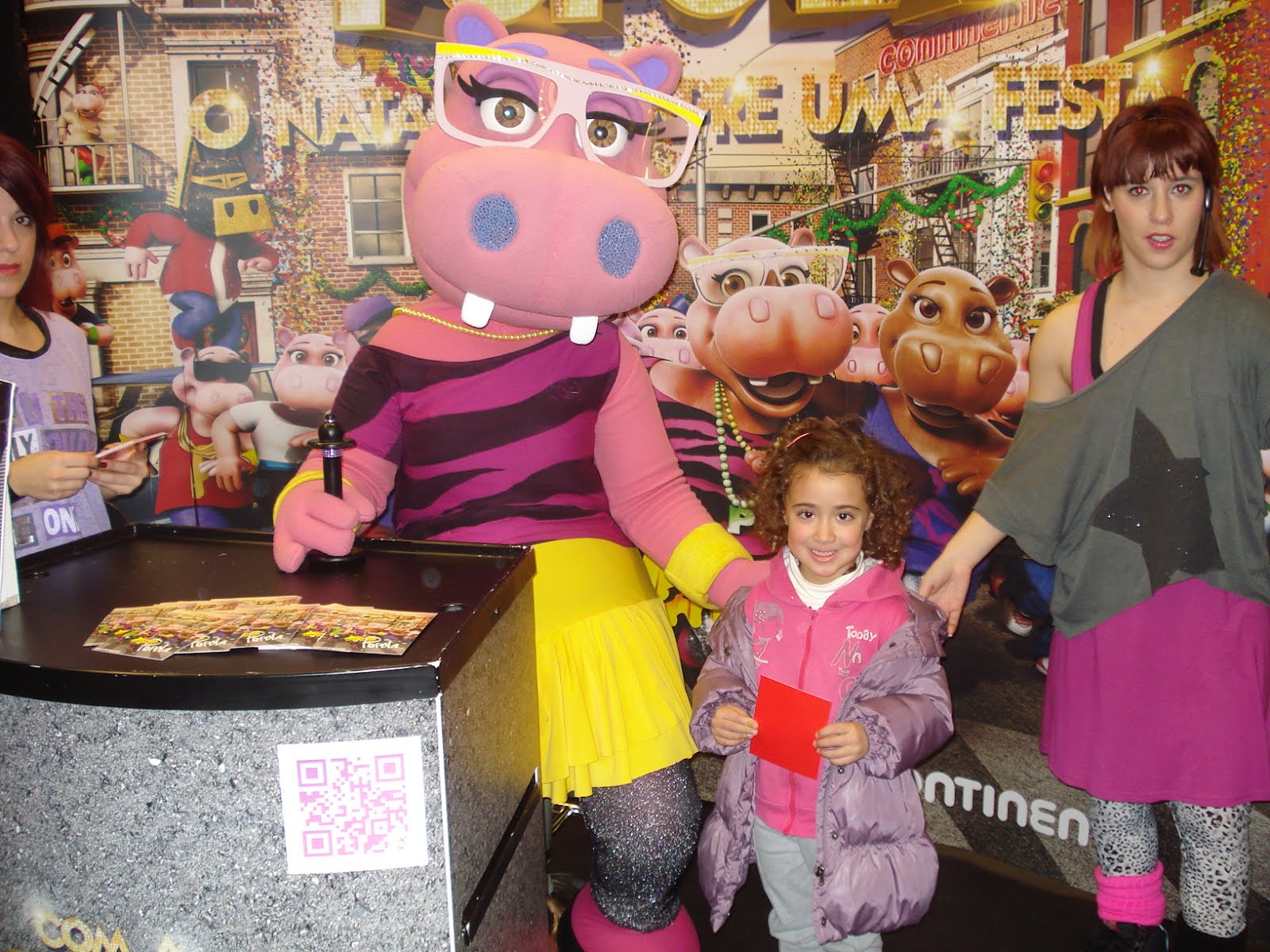 Na escola de Urra : Com a Popota