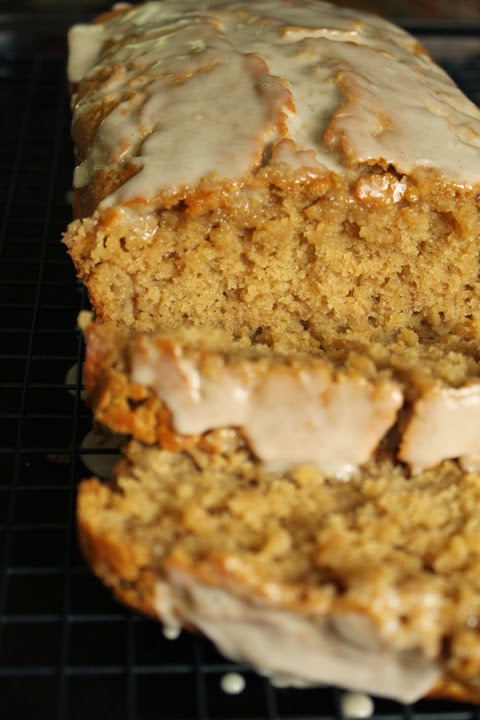 Life on Food: MAPLE CINNAMON QUICK BREAD {SRC}