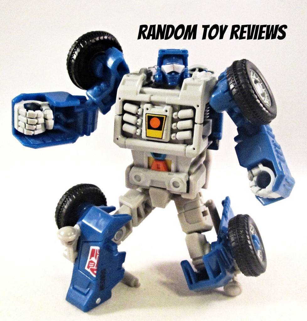 Random Toy Reviews: Transformers Power of the Primes: Beachcomber