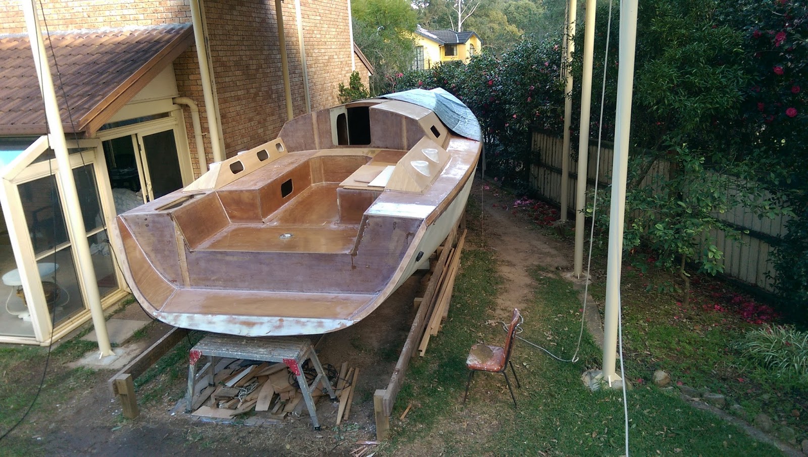 Dudley Dix Yacht Design: Update on Wide Stern Versions of Didi 40 and ...