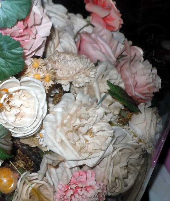 My Old Historic House: PARLOR DOMES a Different Kind of Flower Arranging.