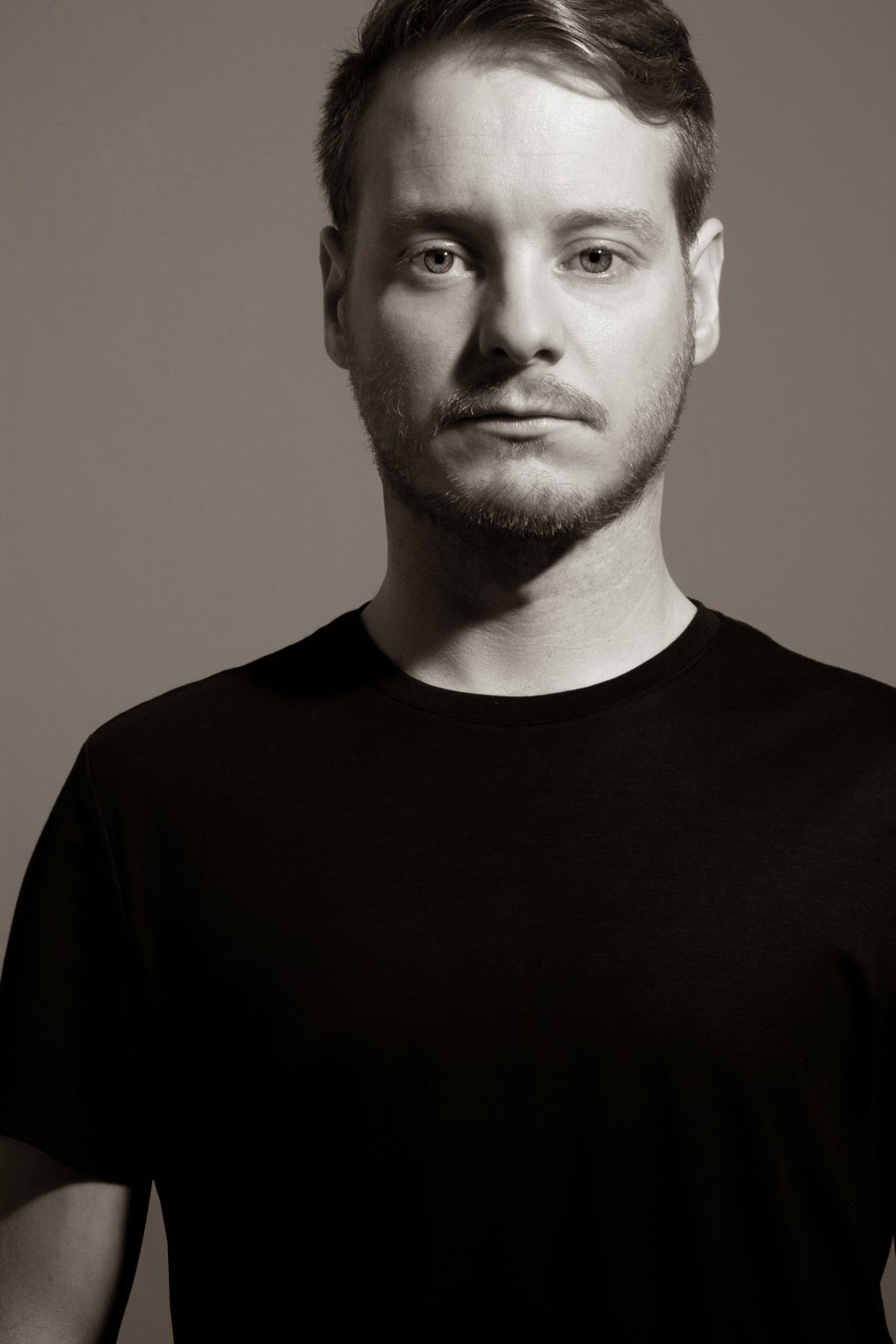 CRIADOR E CRIATURA: JADER ALMEIDA | CHEZ MOI