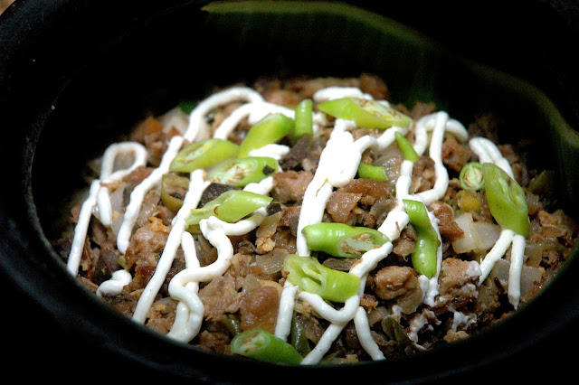 DUDE FOR FOOD: Go All-Out at Makati Shangri-La, Manila's Circles Event ...