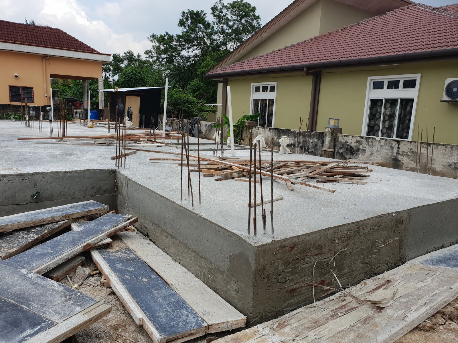 Pengalaman Membina Banglo Sendiri: Konkrit Beam dan Lantai