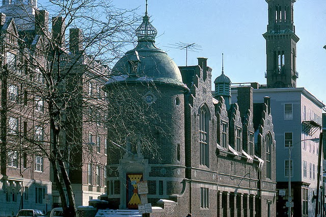 Daily Life in Boston in the 1980s ~ Vintage Everyday