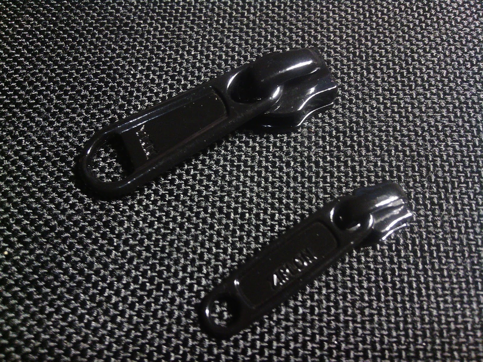 EDC SURVIVE: Бегунок на молнию YKK 5 и YKK 3