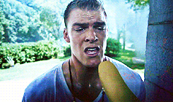 birthdays: Alan Ritchson (gifs)