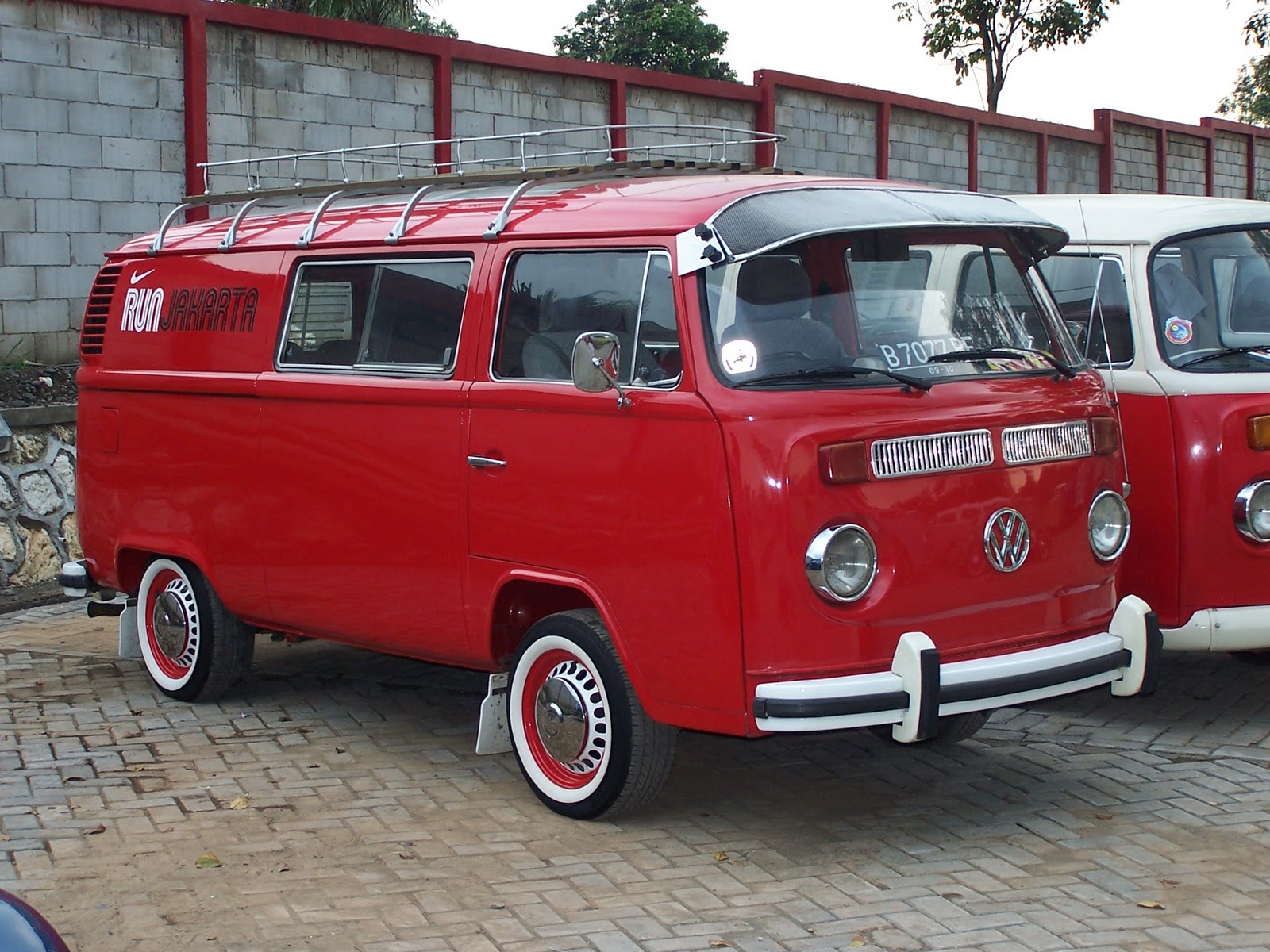 Vintage Volkswagen Indonesia: volkswagen type 2/bus/transporter/kombi ...