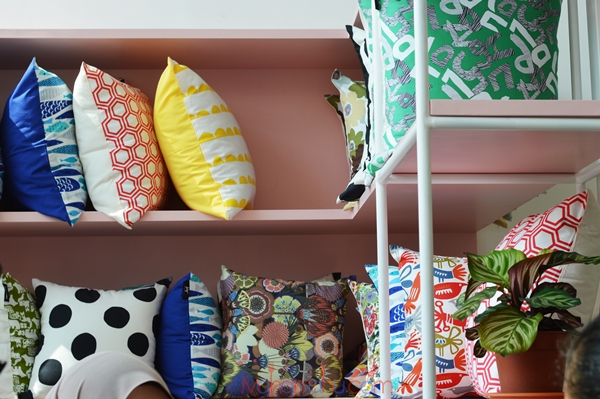 Kafe Dalam Showroom Konsep Baru JOY Design Studio Cawangan Johor Baharu ...