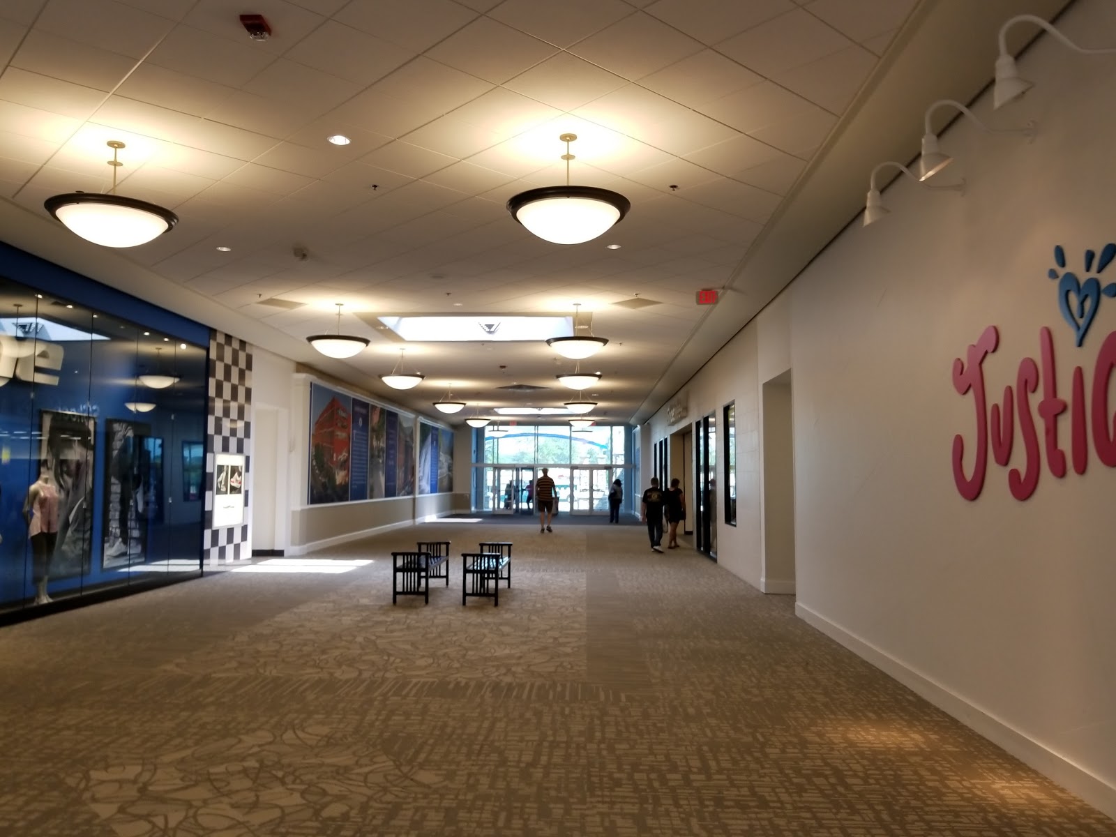 Dead and Dying retail