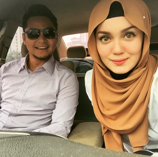 11 Gambar Uqasha Senrose Yang Paling Cantik Jelita