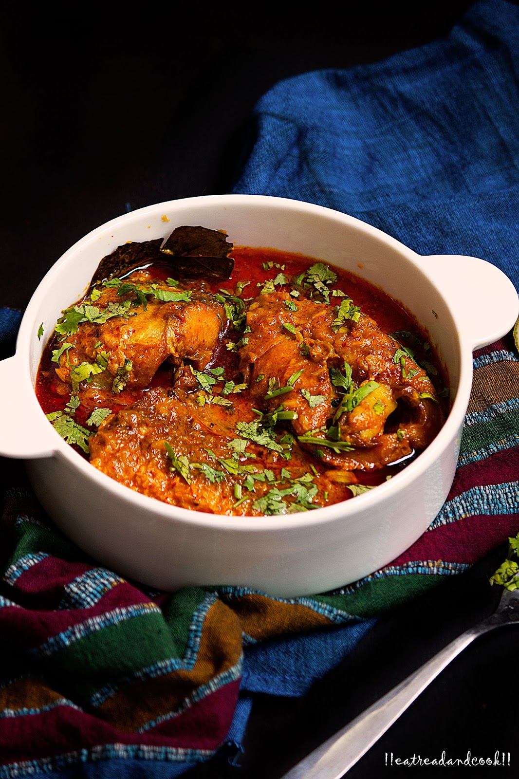 Narkel er Dudh Diye Macher Kalia / Fish Kalia with Coconut Milk