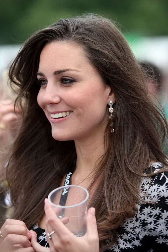 Female Celebrities: Kate Middleton Is Cute (smile Cutie Pictures) 87pics