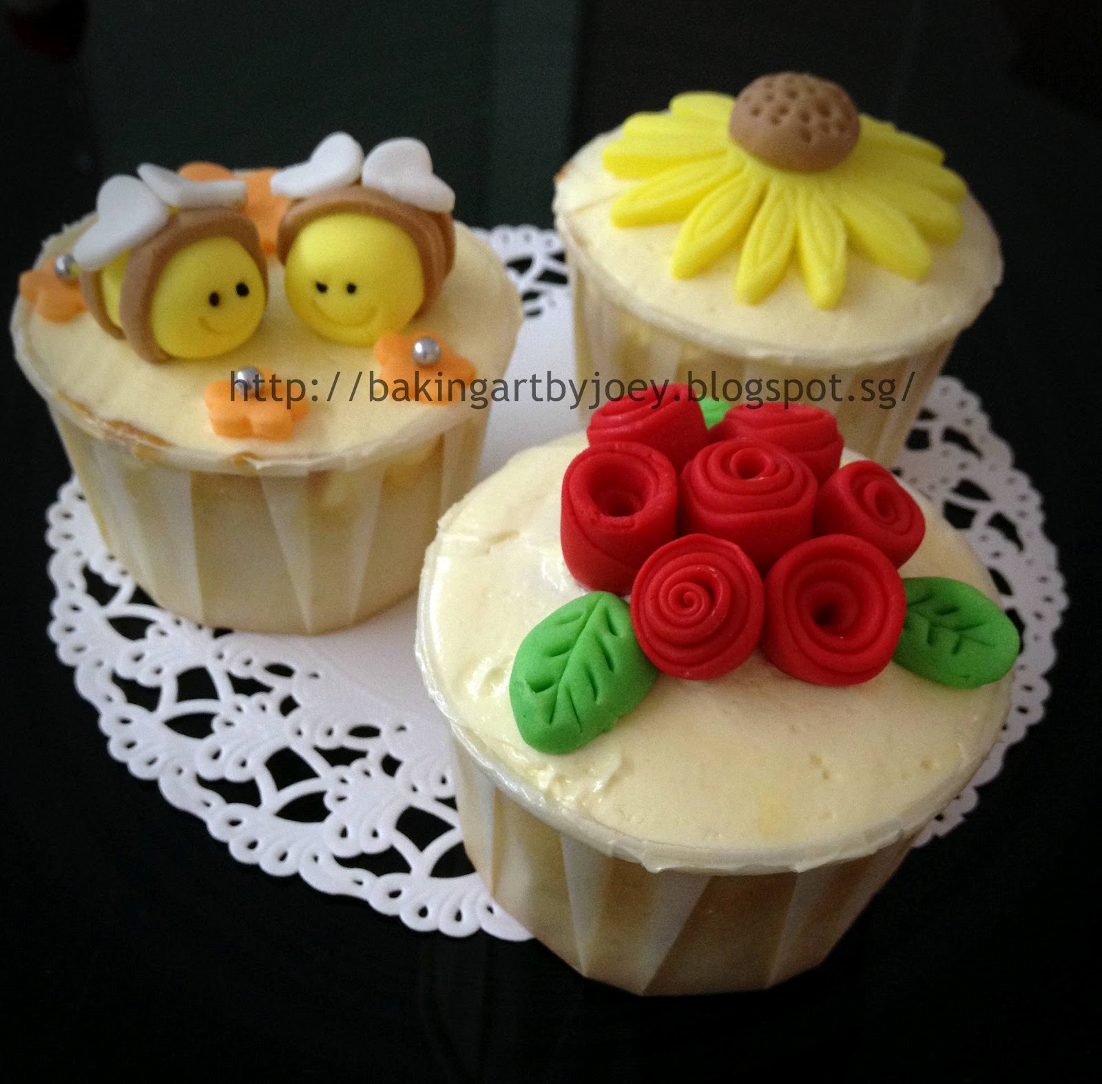 Baking Art by Joey: Fondant Cupcakes ~ Flower Theme