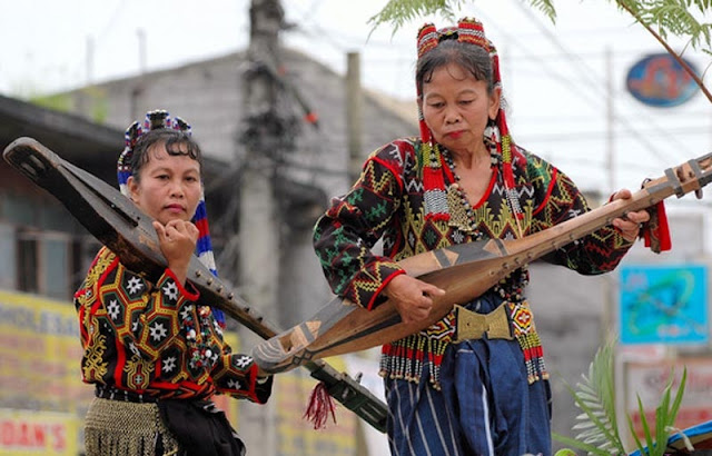 walking distance & et cetera -: T'Boli Tribe