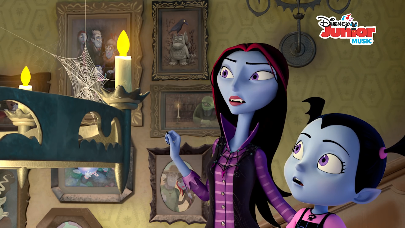 Vampirina, Disney Junior,Vampirina Hauntley, Vee, Oxana Hauntley, Boris ...