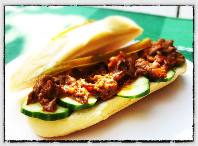 Food & More: Broodje rundvlees Thai red curry