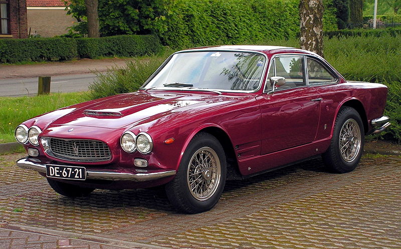 Fast is fast...: Vintage Maserati.
