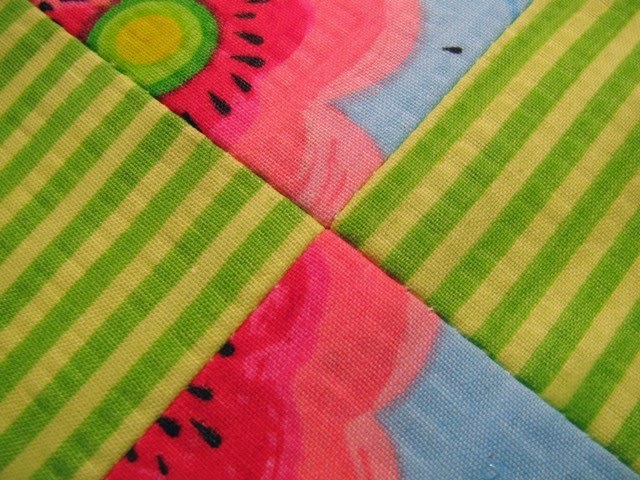 Simply Sewing: How to Sew a Perfect Intersecting Seams