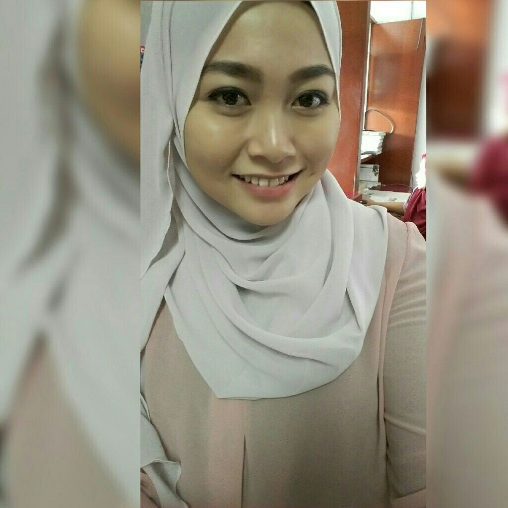 Mamah Muda Berjilbab Ditambah Bugil Dengan Gaya Binal | Skandal Foto Bokep ABG | Situs Film ...