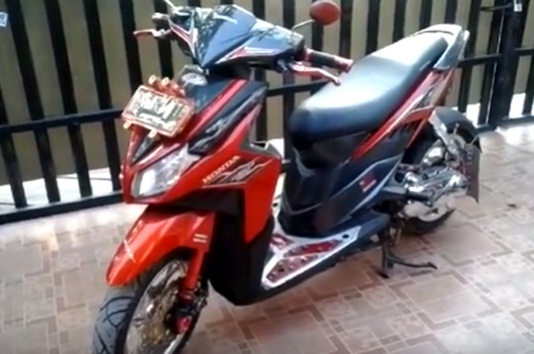 Modifikasi Motor Honda Vario Merah Terbaik